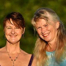 Complotgoeroe Janet Ossebaard (57) lag vijf weken dood in haar camper ...