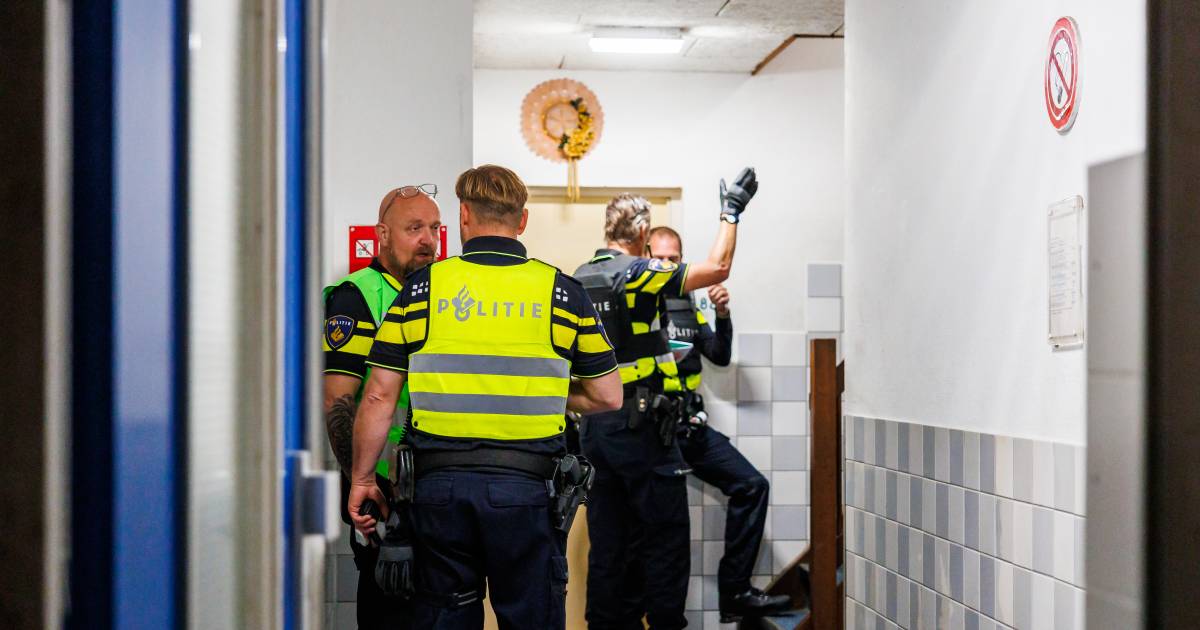 Explosief ontploft in portiekflat Rotterdam-Delfshaven | Explosies in ...