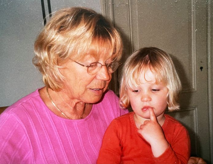 Ondanks tegenslag op tegenslag vocht Alie (1940 – 2022) zich vooruit in ...