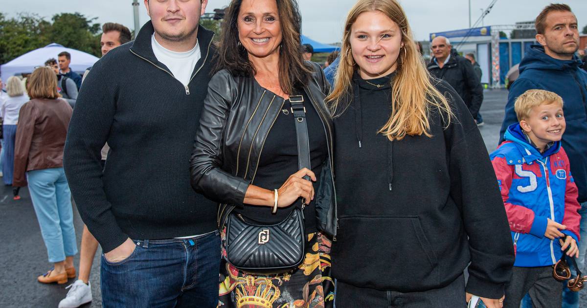 The Intriguing Family Dynamics of Wendy Van Wanten and Her Daughter ...