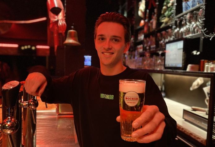 Pas 25 en al negen jaar horeca-ervaring: Gilles neemt De Geverfde Vogel ...