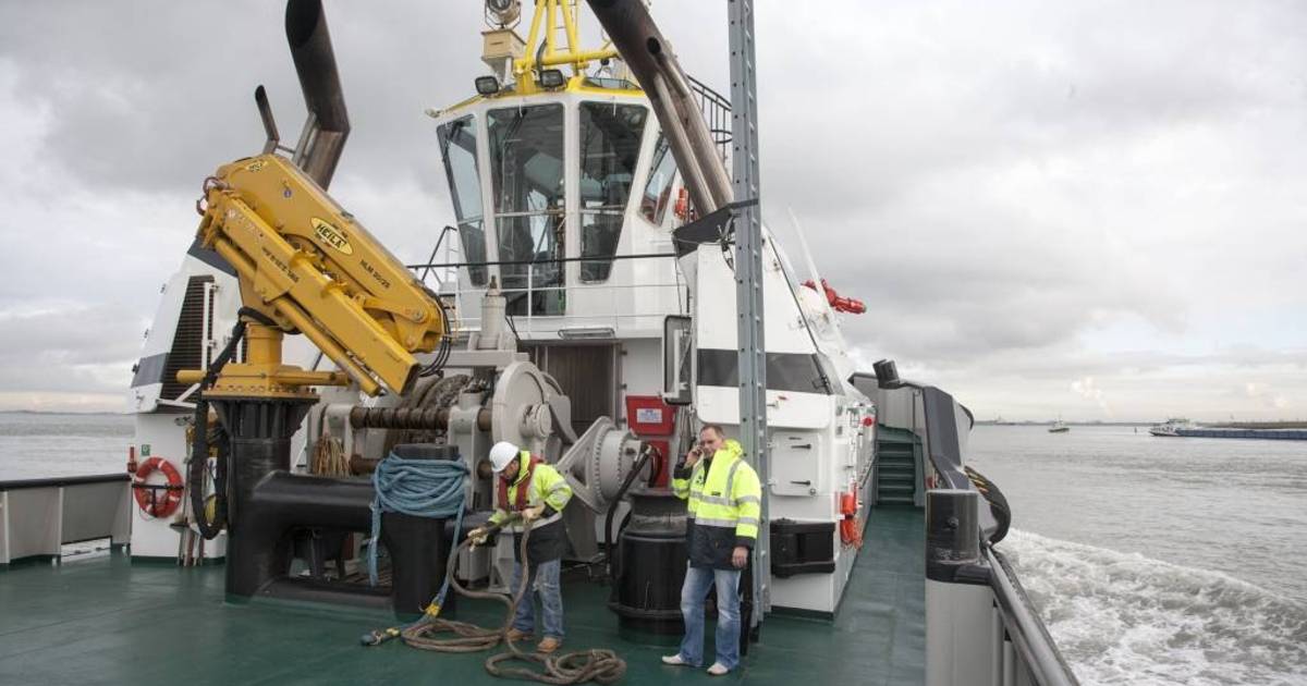 Multraship Terneuzen koopt twee nieuwe sleepboten | Zeeuws-Vlaanderen ...