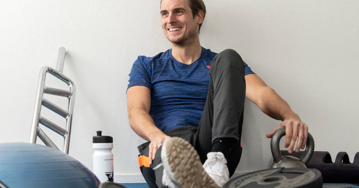 Topfitte Florian (35) doorbreekt taboe in Men's Health, fotoshoot gaat ...