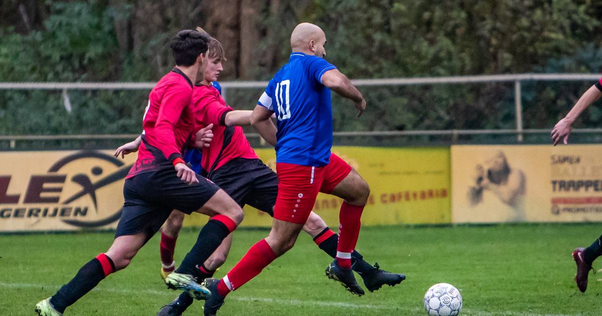 Abdullah Kilic knalt Turkse Kracht met een hattrick naar de overwinning ...