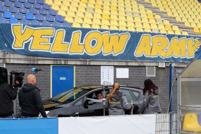 Cambuur-fans doneren vanuit auto ‘in strijd voor rechtvaardigheid ...