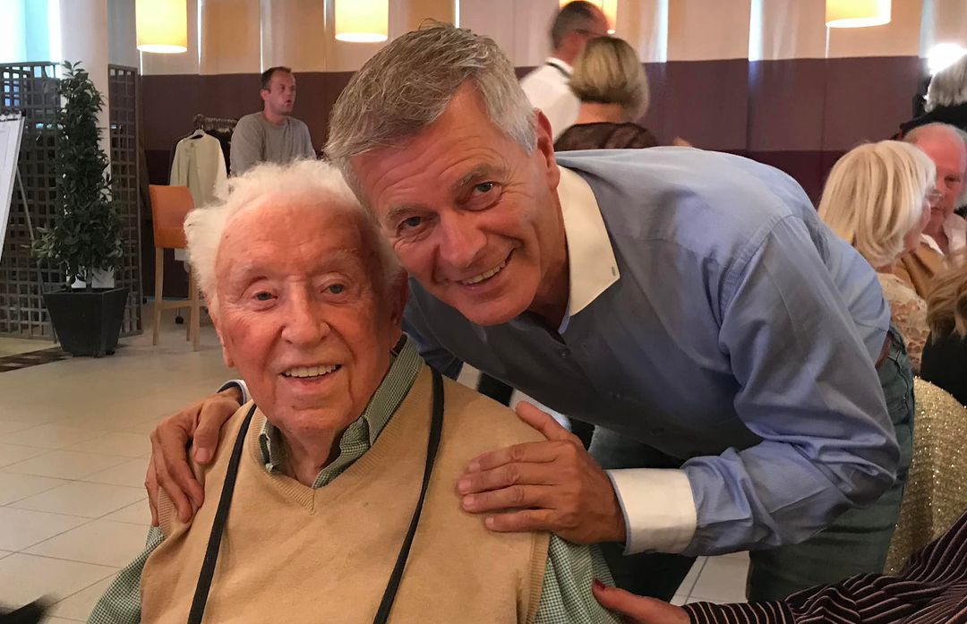 Hoe gaat het nog met voormalig meisjesidool Ignace? “Ik mocht als populaire zanger geen lief ...