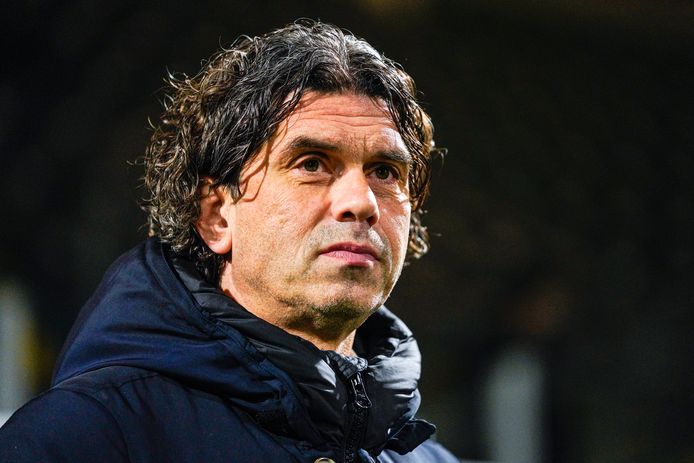 MVV neemt afscheid van coach Maurice Verberne: ‘In onze ogen toe aan ...