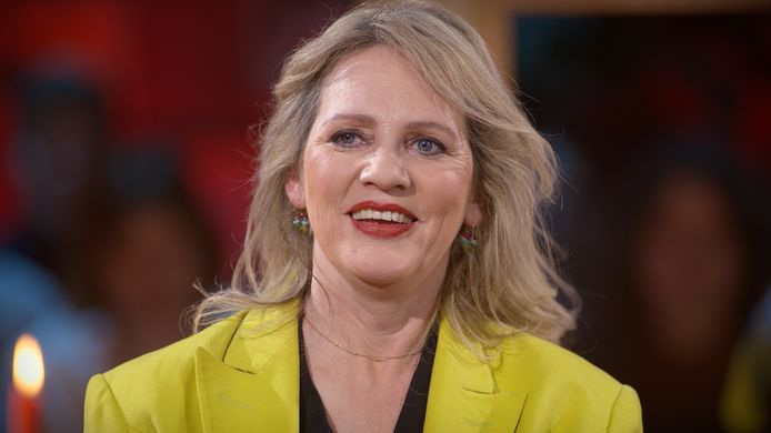 Zo overwon actrice Maaike Cafmeyer haar verlegenheid: “Naakt poseren ...