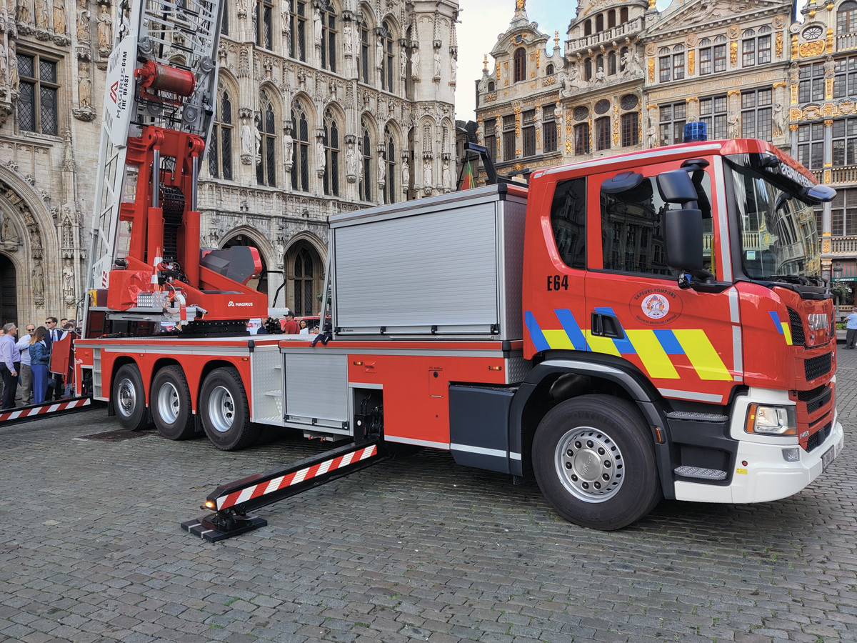 Les pompiers bruxellois inaugurent “The Beast”: un nouveau camion ... Les pompiers bruxellois inaugurent “The Beast”: un nouveau camion ...