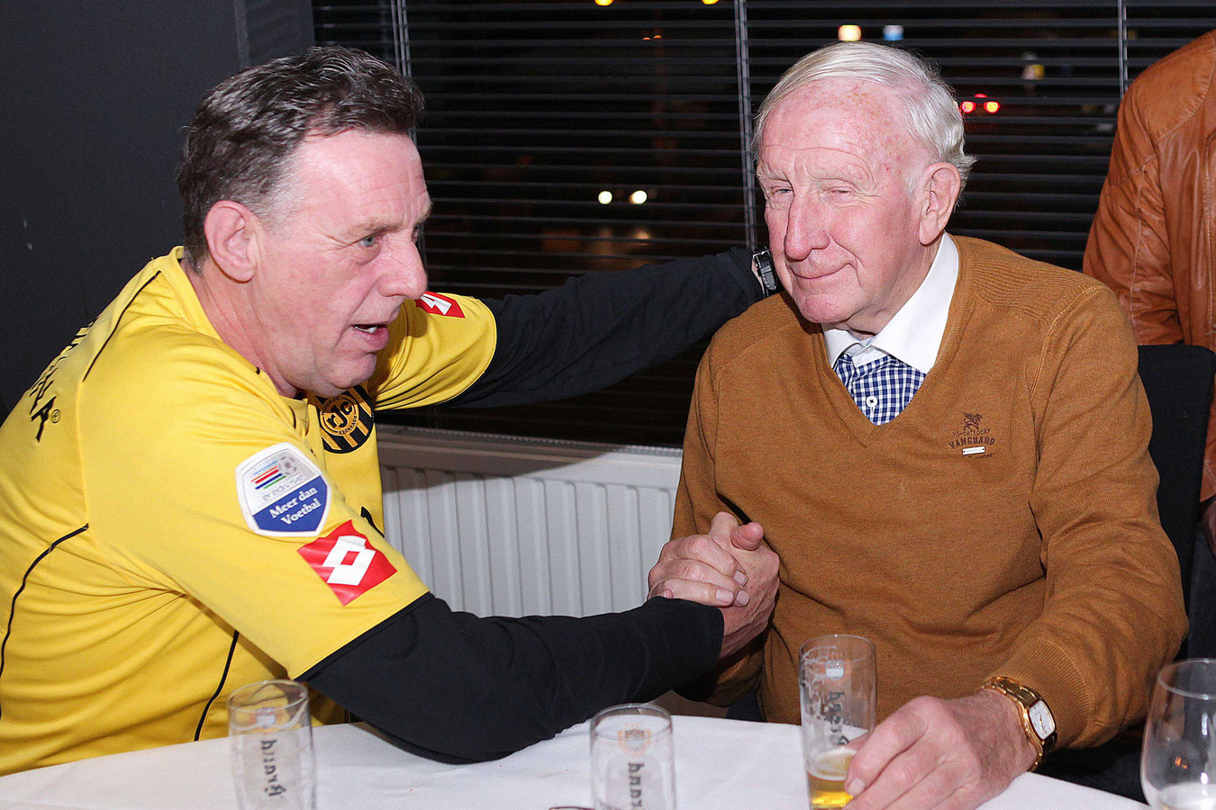 Afscheidsdienst Nol Hendriks in Roda-stadion | Foto | AD.nl Afscheidsdienst Nol Hendriks in Roda-stadion | Foto | AD.nl