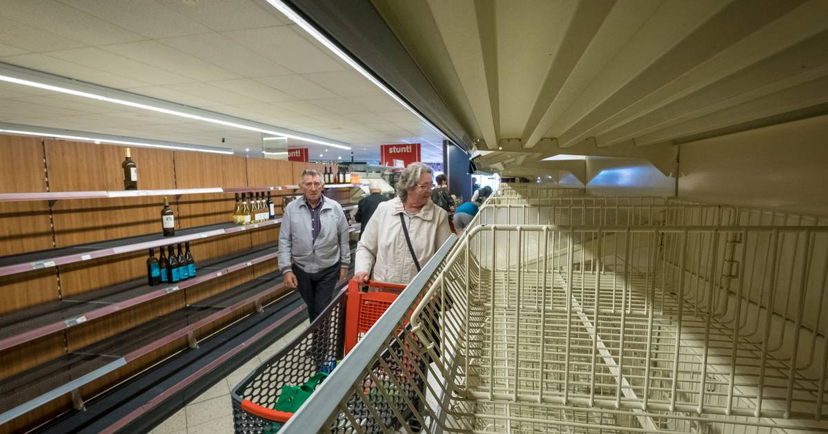 Supermarkt Emté in Nunspeet voor het laatst geopend: ‘het lijkt hier ...