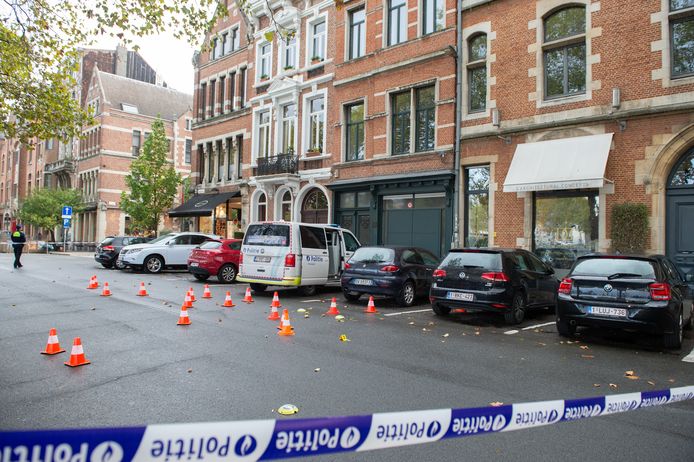 Vitrine van Antwerp-hooligan die maats "verklikte" met twintigtal ...