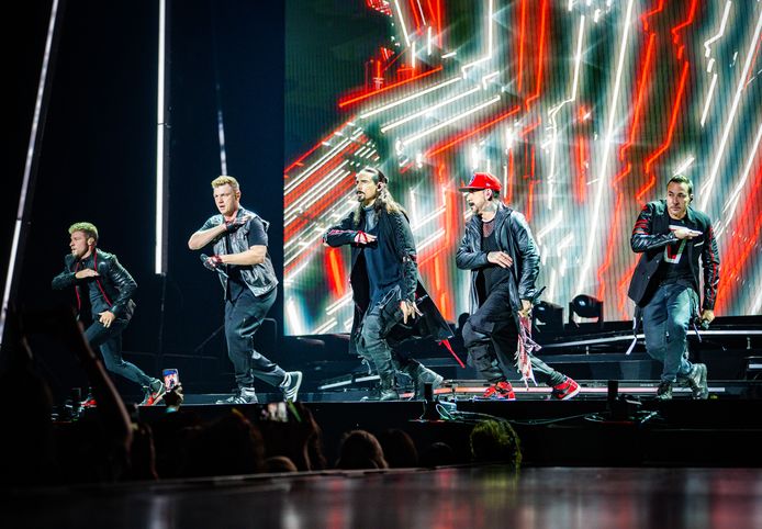 Geen tranen om overleden Aaron Carter, wél een heuse stripact tijdens ...