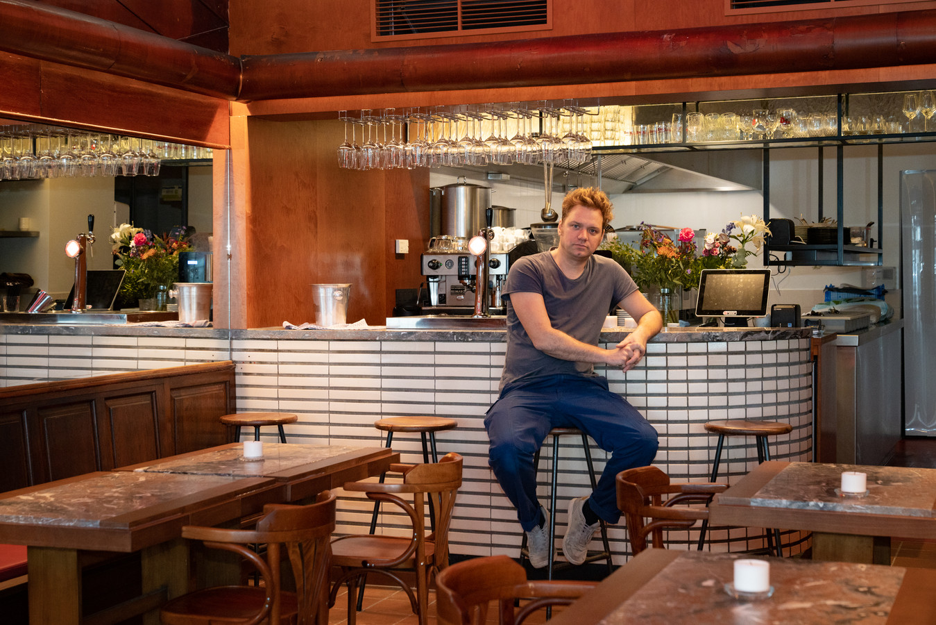 Na Veranda nu ook Café Commercial: den Dam is van Davy Schellemans (43 ...