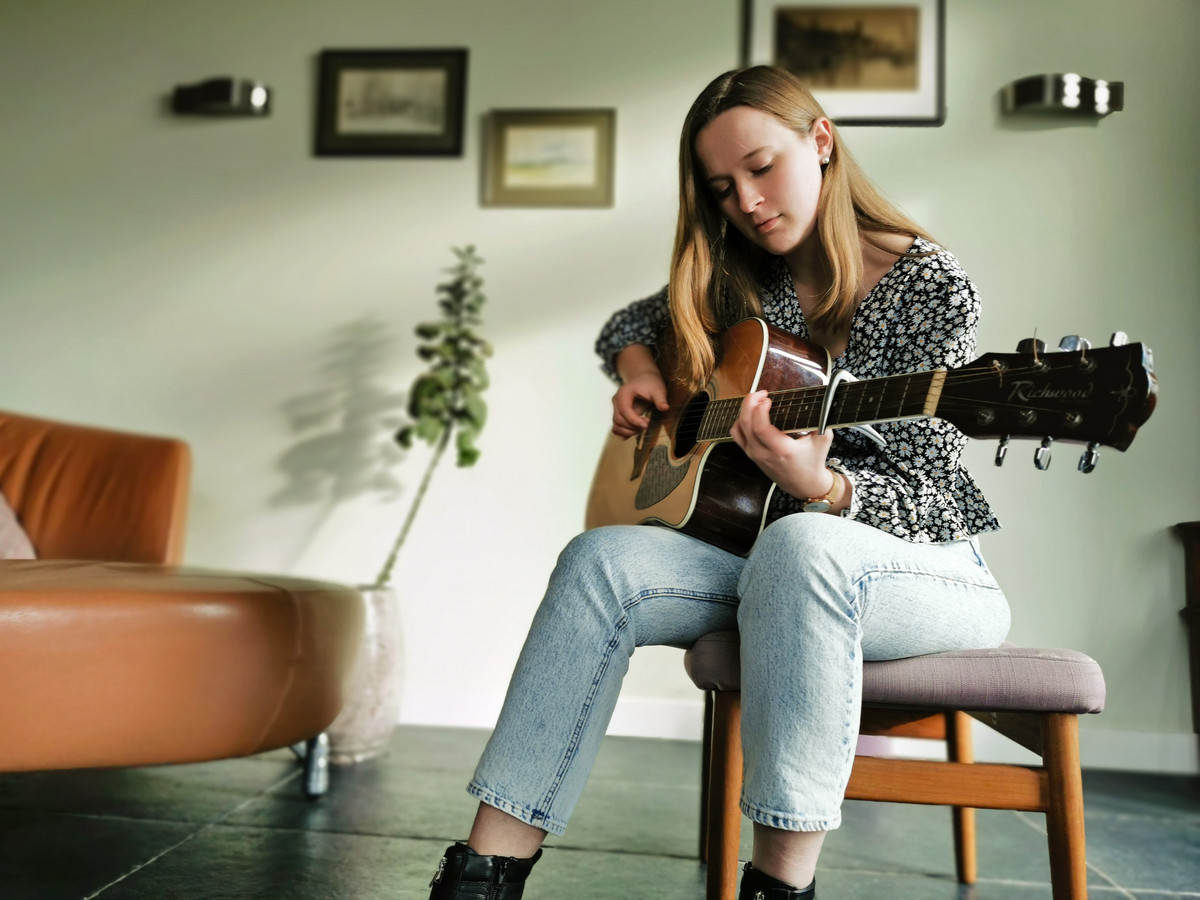 Singer-songwriter Rosann: ‘Ik vond in het Nederlands schrijven eerst ...