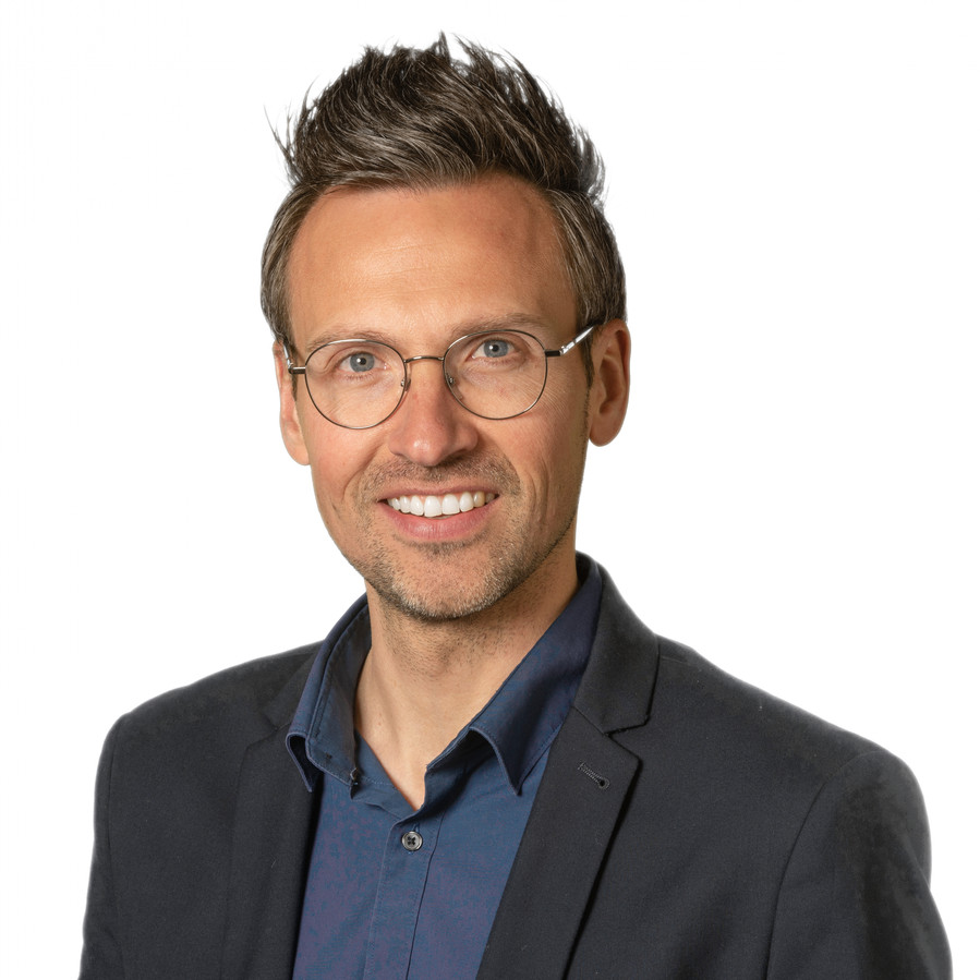 Robert koppelt met zijn stichting mensen in nood aan bedrijven: ‘Als ...