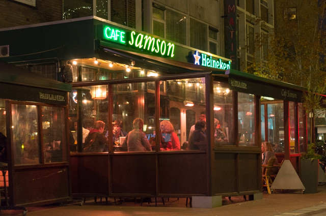Diefstal sfeerlampjes zorgt voor nodige chagrijn bij Café Samson ...
