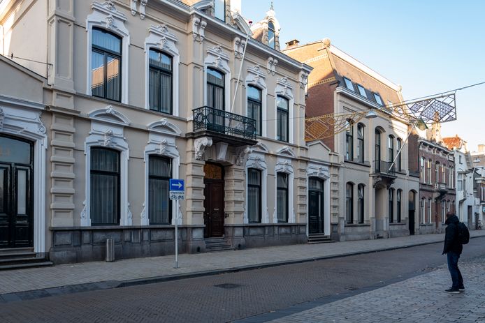 Pooltafel in de kluis, gamekamer én bioscoop: rijksmonument ‘meer hotel ...