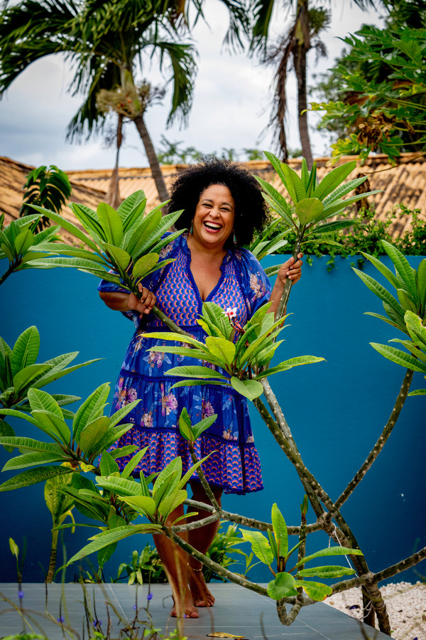 Tania Kross: ‘Veel Nederlanders op Curaçao laten Polen invliegen om hun ...