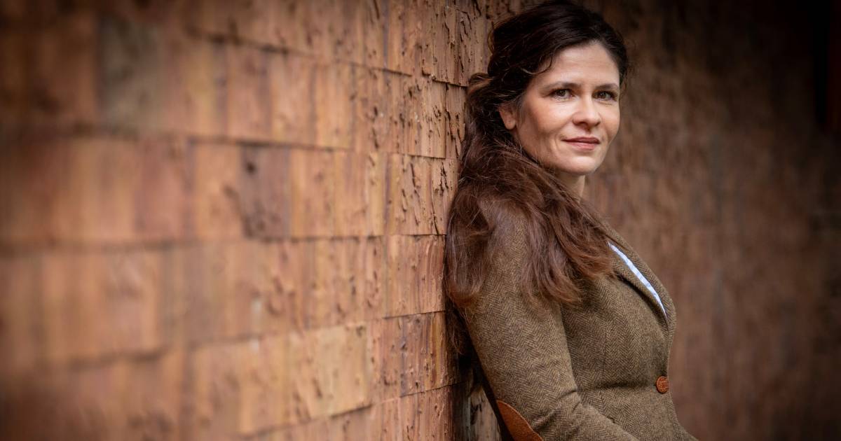 Tanya organiseert stille tocht in Eindhoven voor kindslachtoffers van ...