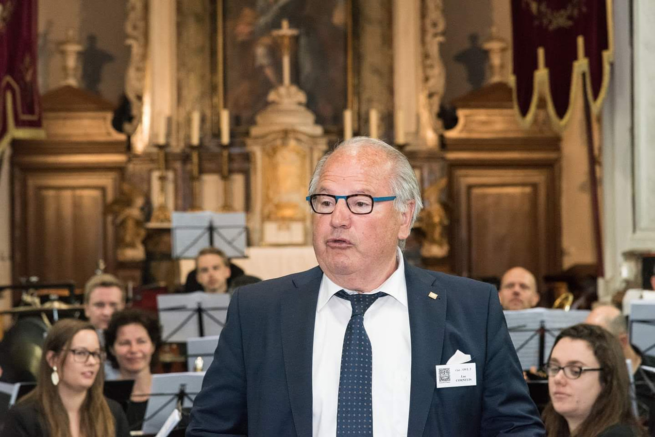 Voorzitter Harmonieorkest Deinze Luc Cornelis overleden: “Hij nam het ...