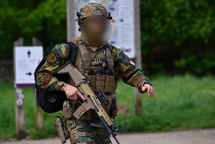 Jürgen Conings maandag al gezien aan huis Marc Van Ranst en plande ook ...