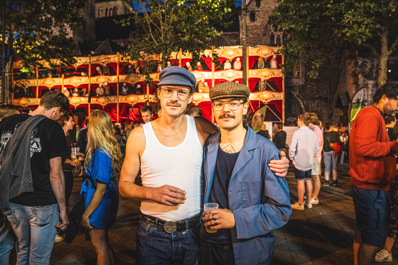 De wereld is om zeep: er is nu ook een Mini-Mong aan Trefpunt | Foto ...