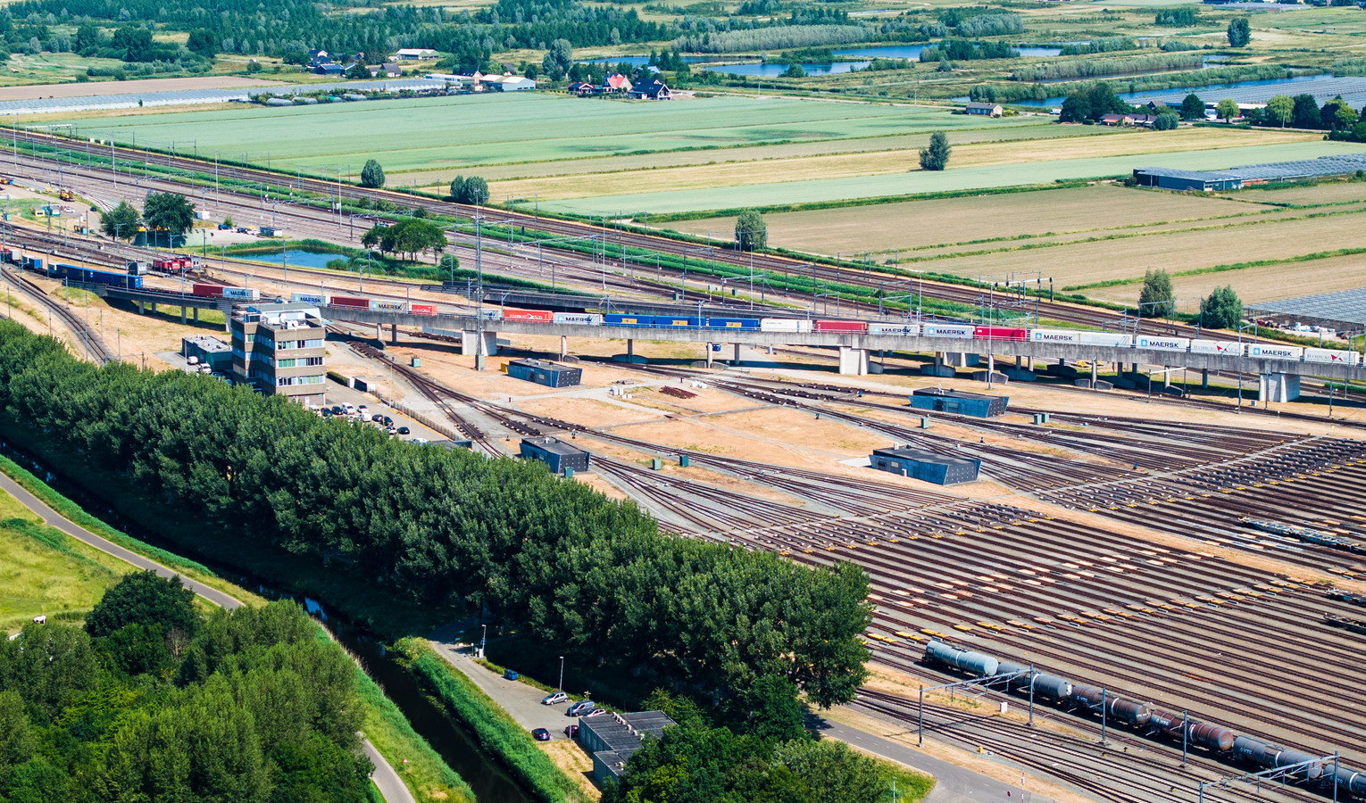 Treindienstleiders gezocht voor enige rangeerheuvel van Nederland: ‘Lastig uit te leggen hoe ...