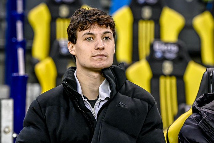 Amerikaan Aaronson start meteen bij Vitesse; Meulensteen terug tegen ...