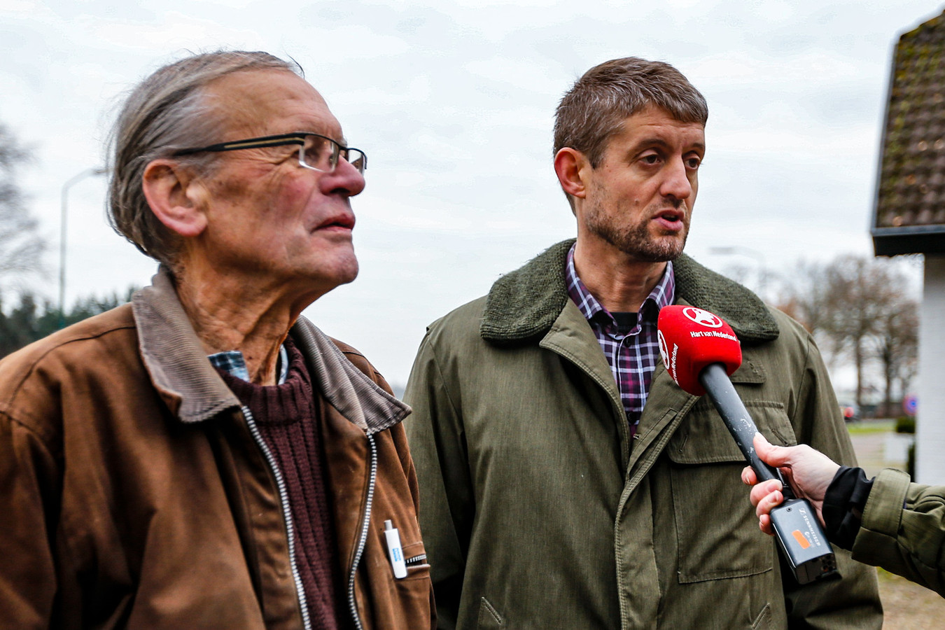 Zo verloopt de ontruiming van het laatste veld van Fort Oranje | Foto ...