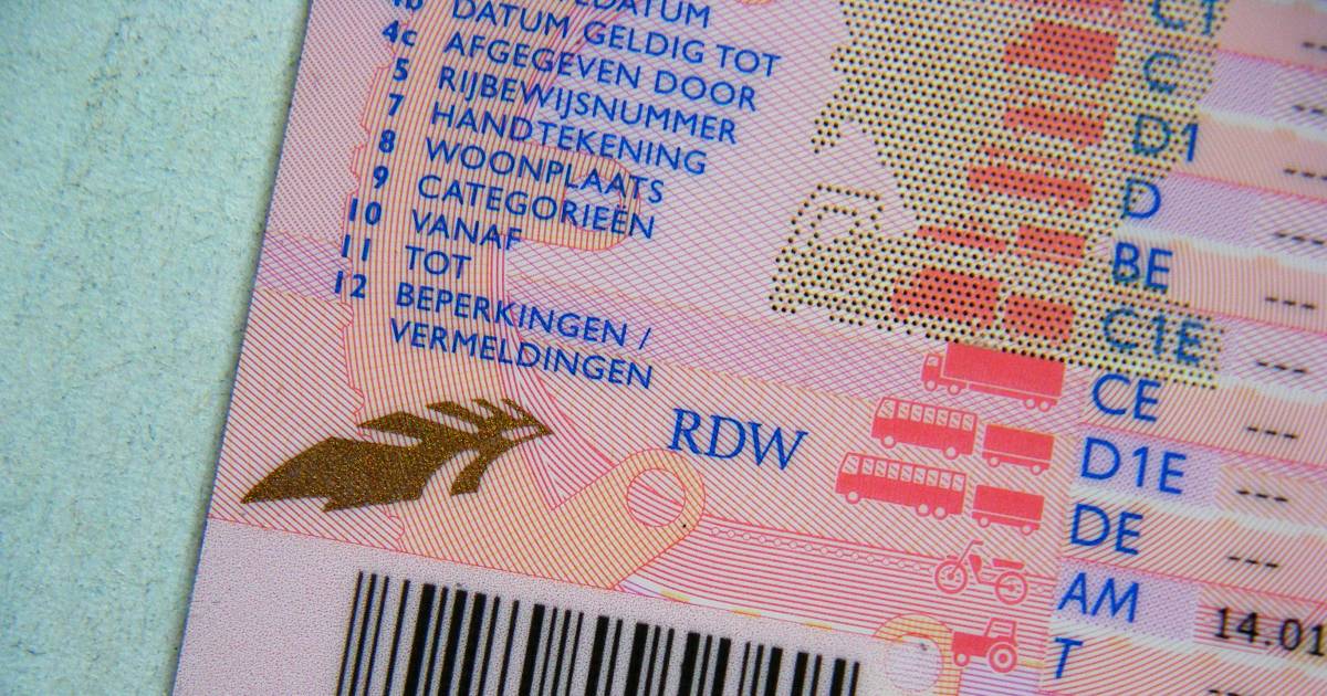 Dronken automobilist zonder rijbewijs van de weg gehaald in Gilze ...