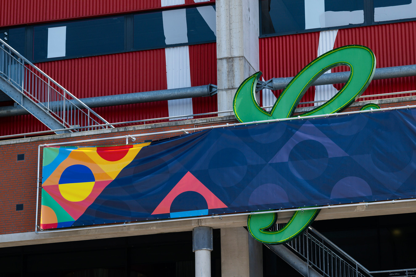 Zien! Zo ziet ̶D̶e̶ ̶G̶r̶o̶l̶s̶c̶h̶ ̶V̶e̶s̶t̶e̶ het ‘FC Twente Stadium ...