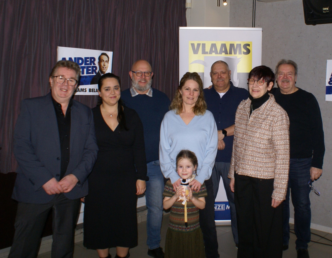 Vlaams Belang Hamme stelt lijsttrekker voor tijdens nieuwjaarsreceptie ...