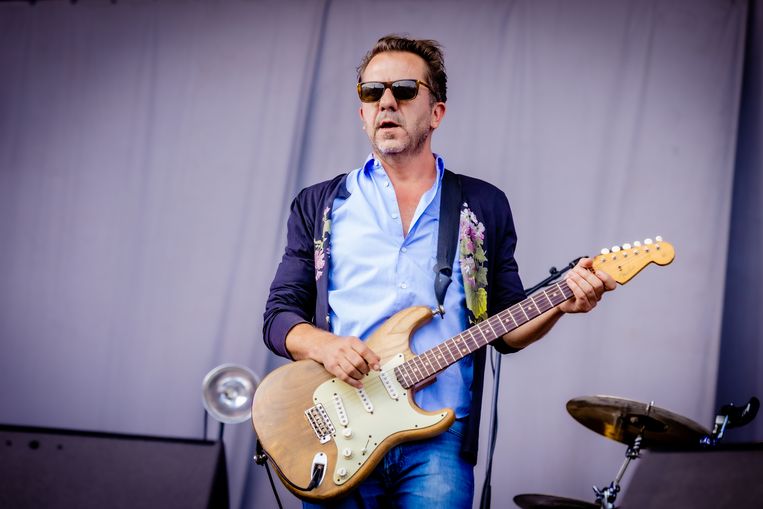 dEUS kondigt twee AB-concerten aan om nieuwe plaat voor te stellen