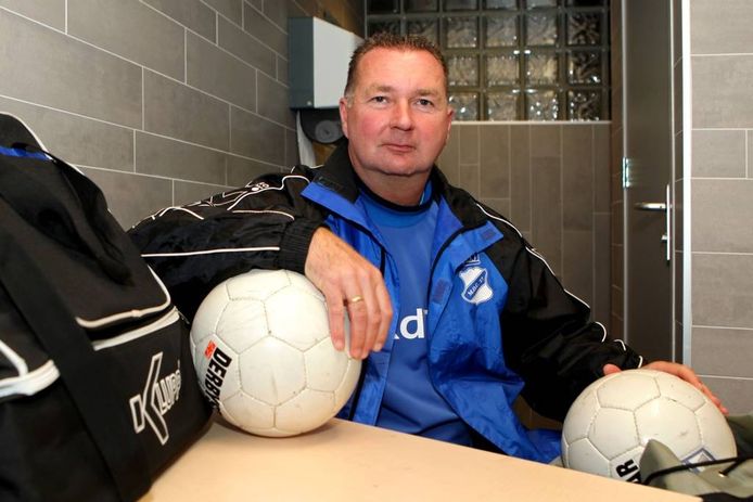 De Rooij wil met MOC'17 'de baas op het veld zijn' | Amateurvoetbal ...