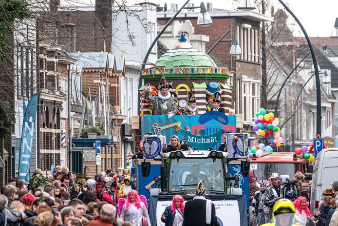 Is in centrum van Zwolle nog toekomst voor Halve Marathon en carnaval ...