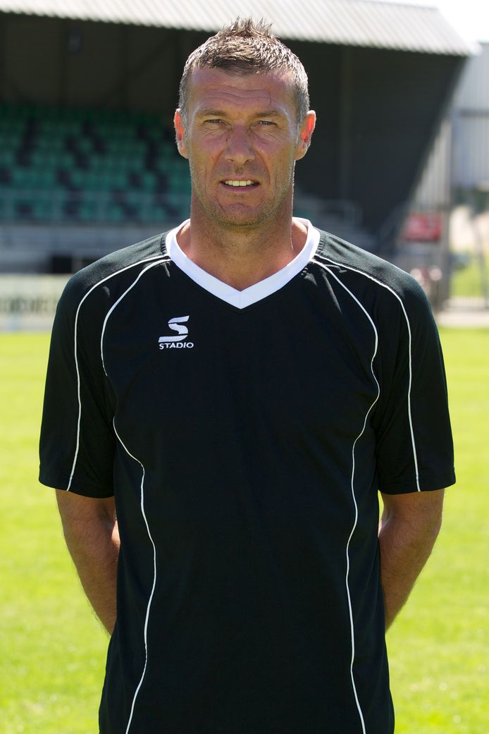 Henk Vos volgend seizoen trainer bij oude liefde RBC | Amateurvoetbal ...