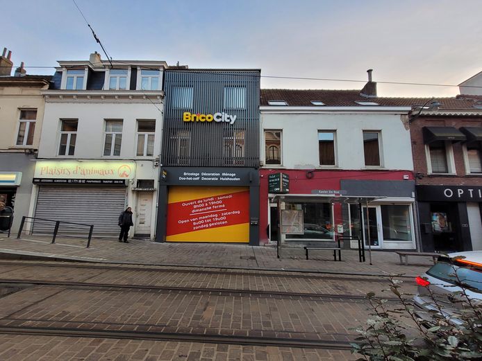 Brico ouvre deux nouveaux magasins à Uccle | Belgique | 7sur7.be