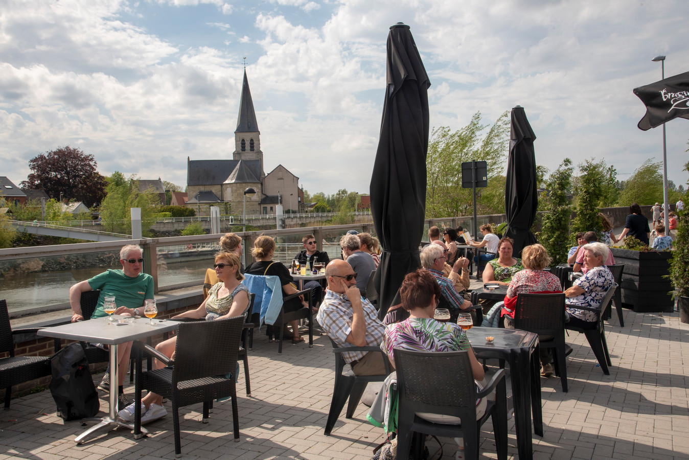 Aard Schellebelle en Kalkense Meersen worden verkeersarm: “Enkel nog ...