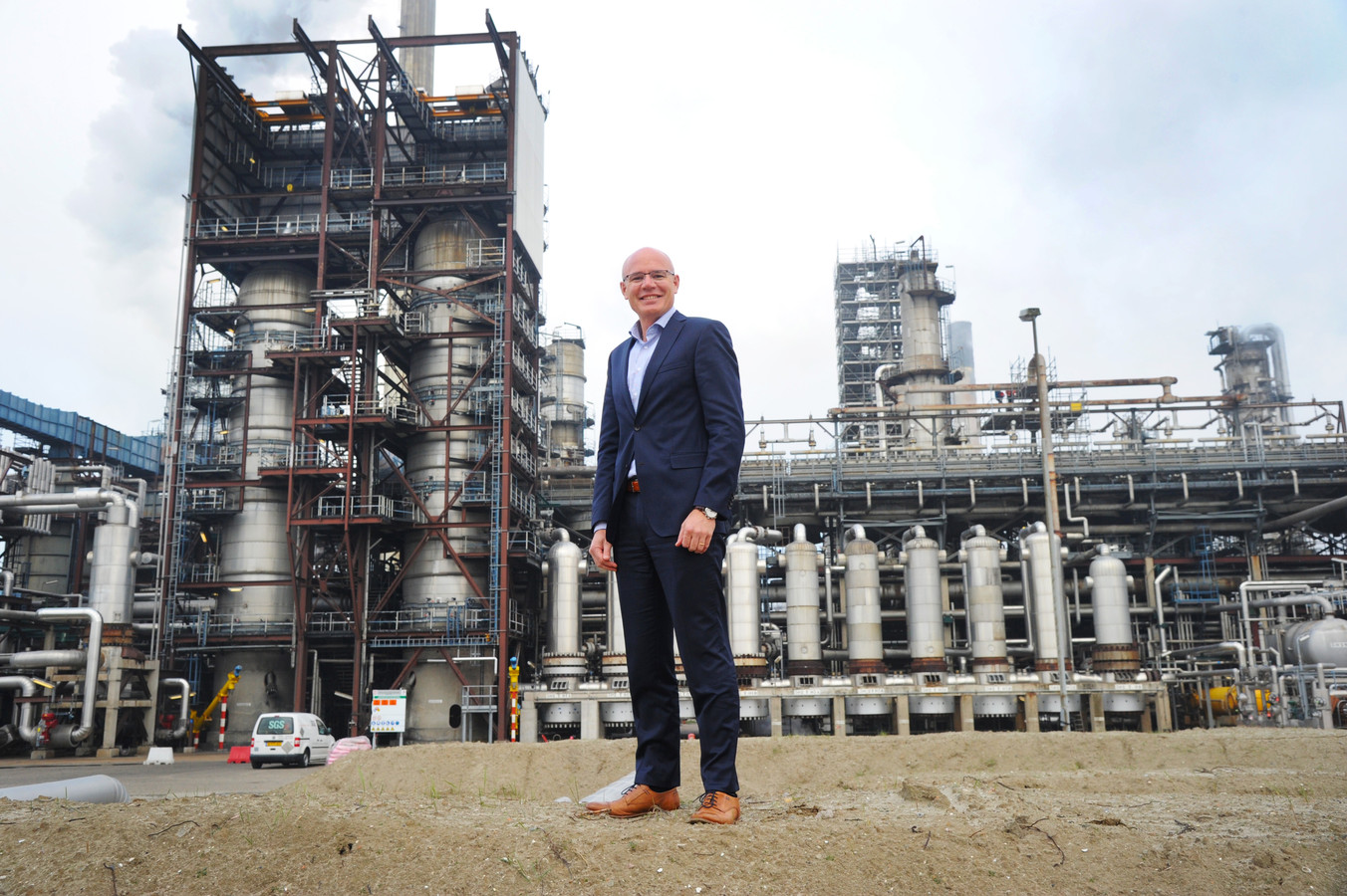 Zeeland Refinery gaat zware tijden in sector te lijf met investering ...