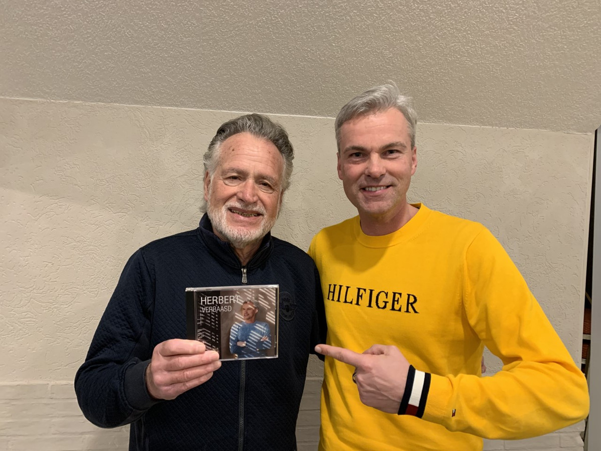 Herbert Verhaeghe brengt 8ste album uit, het eerste exemplaar was voor een internationaal ...