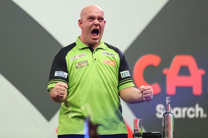 Michael van Gerwen verpulvert Dimitri Van den Bergh: zesde WK-finale een feit voor Mighty Mike ...