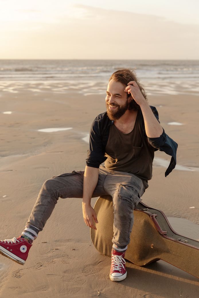 Singer-songwriter Jasper Erkens (27) verkiest de laatste uren van de ...
