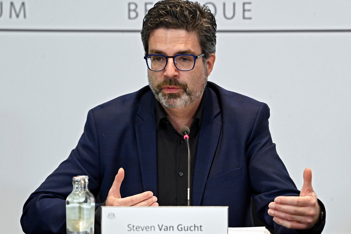 WHO stuurt coronacijfer bij en herstelt Belgische reputatie: “Wij ...