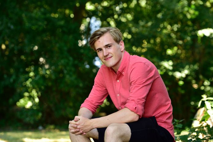 Bastiaan (19) begon op het vmbo, nu heeft hij zijn vwo-diploma te ...