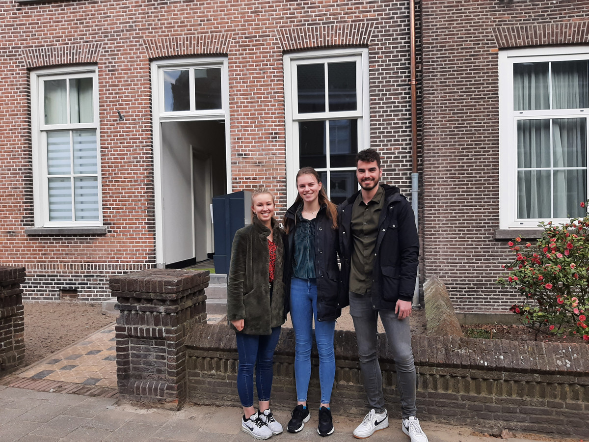 Nieuw elan voor de in oude luister herstelde kapelanie aan de ...