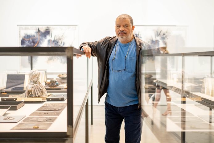 Er is altijd een gat in de wolken: Ricardo Brey maakt hoopvolle expo ...