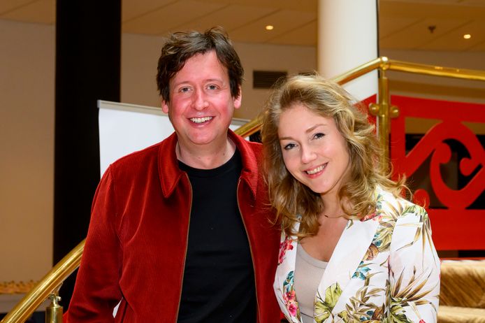 Steven en Jamie Kazàn ‘vast’ in Egypte: ‘Moeten nu show uitstellen ...