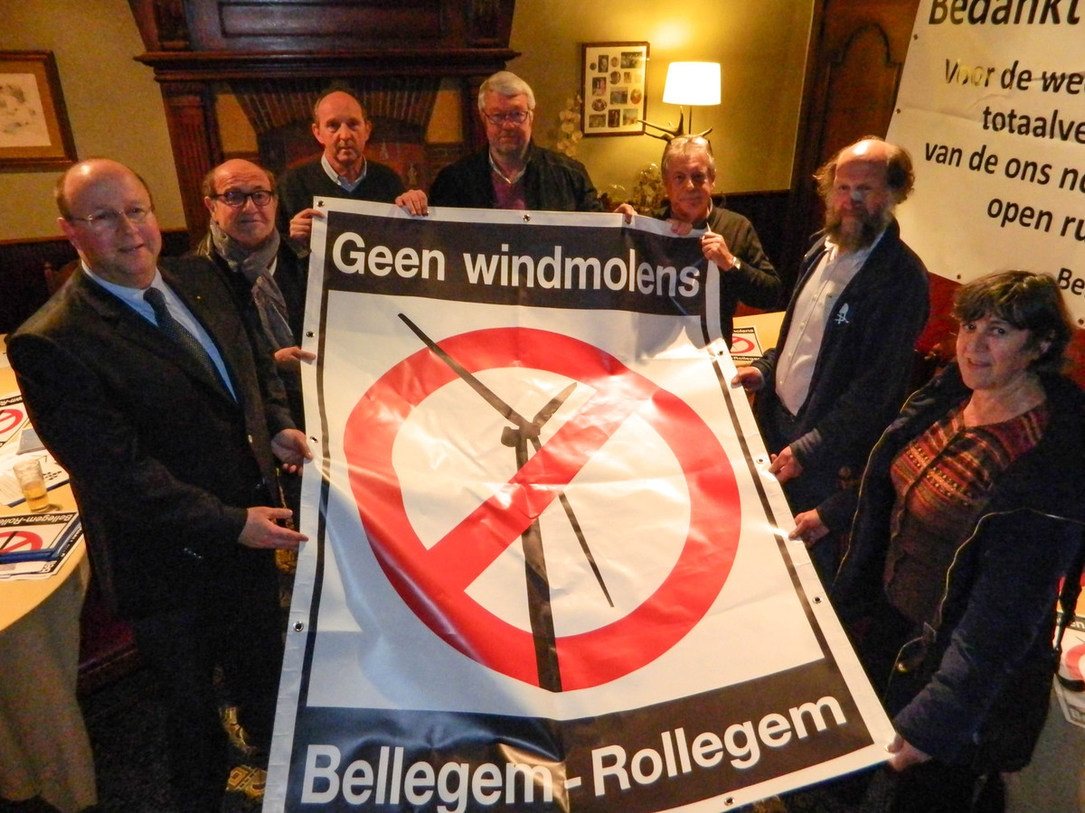Actievoerders mobiliseren tegen turbines | Foto | hln.be