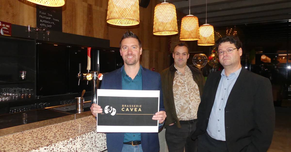 Theaterbar Leietheater heeft meteen drie nieuwe uitbaters: Bjorn, Tommy en Chris openen ...